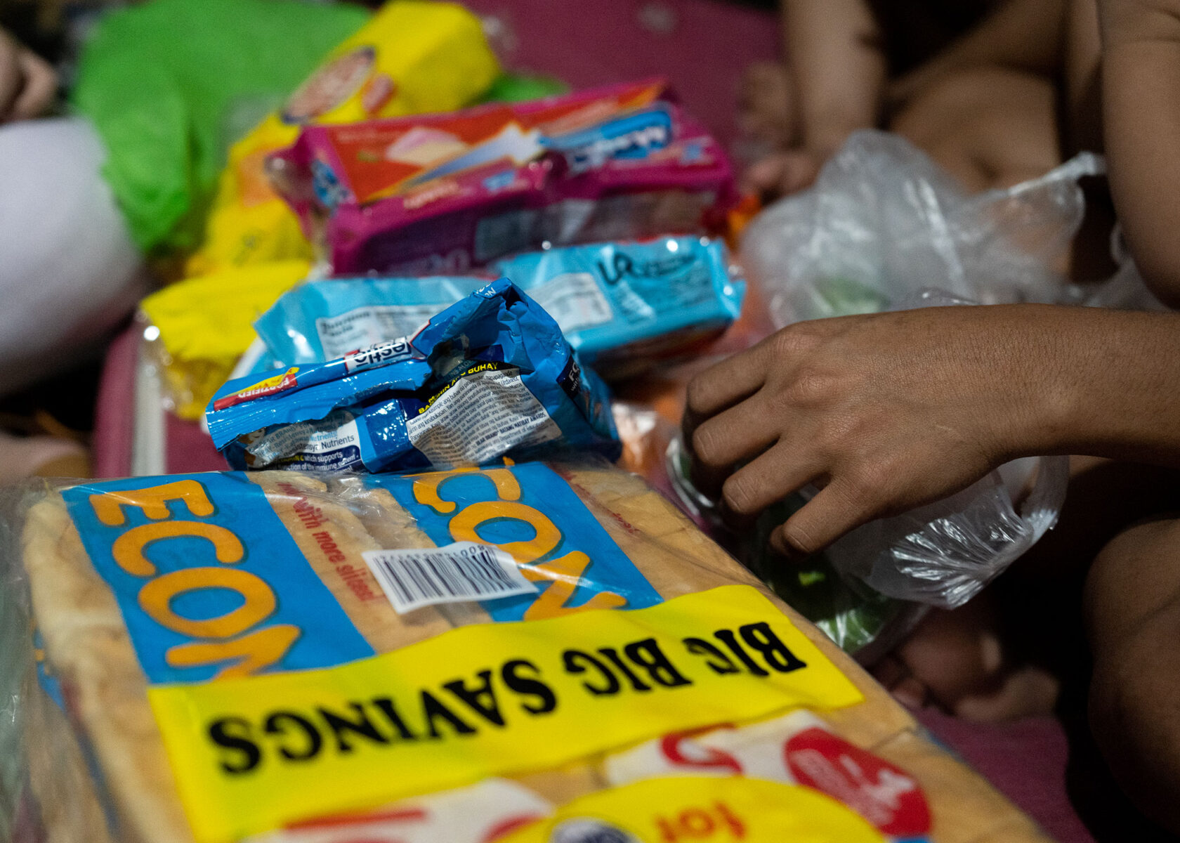 Supplemental Feeding Program Helps Families in the Philippines